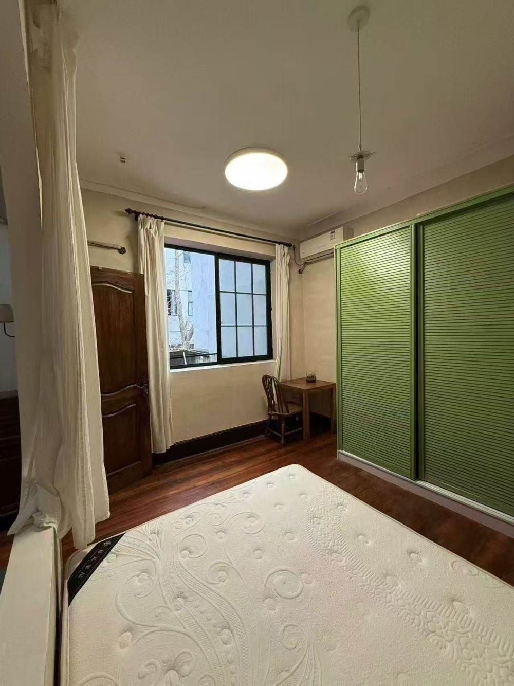 Nice 1BR APT Julu Rd Shanxi(s) Rd 5.3k - Apartments | SmartShanghai